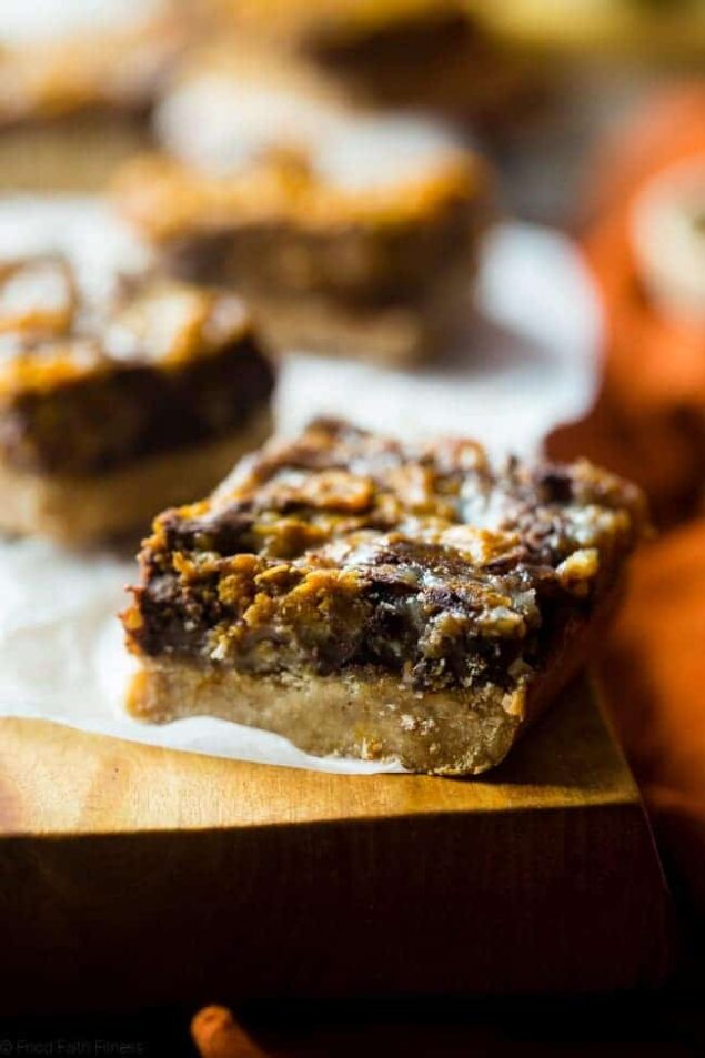 Pumpkin Spice Paleo Magic Cookie Bars | Food Faith Fitness