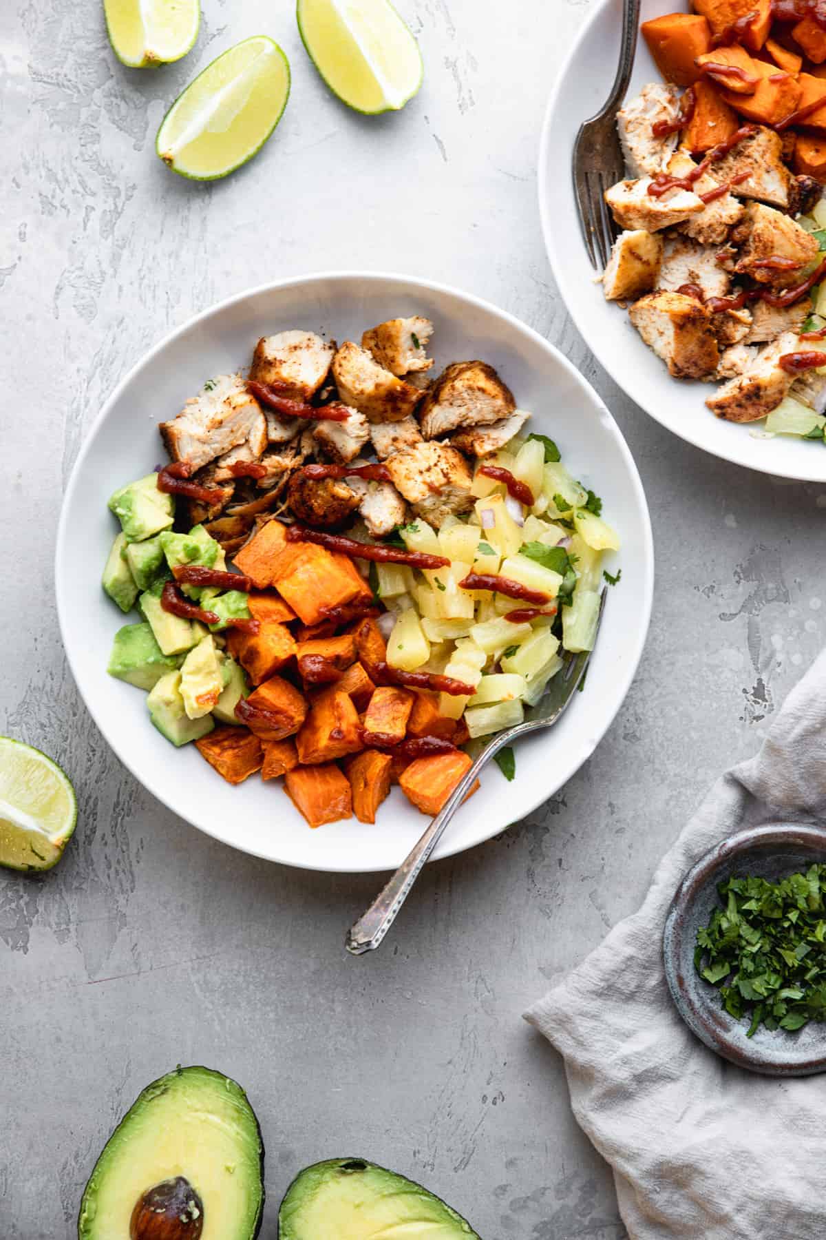 Chipotle Chicken Bowls with Pineapple Salsa - Food Faith Fitness