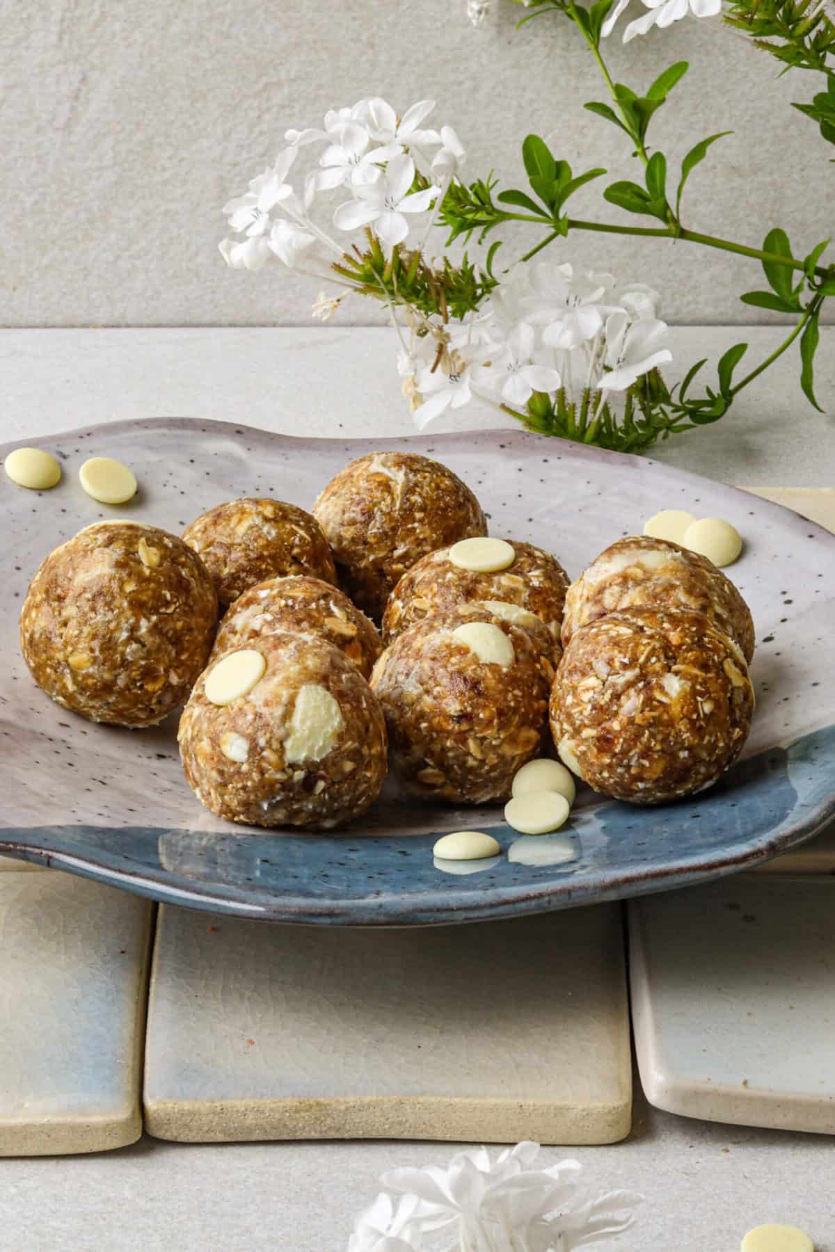 Nut-Free Energy Balls - Food Faith Fitness