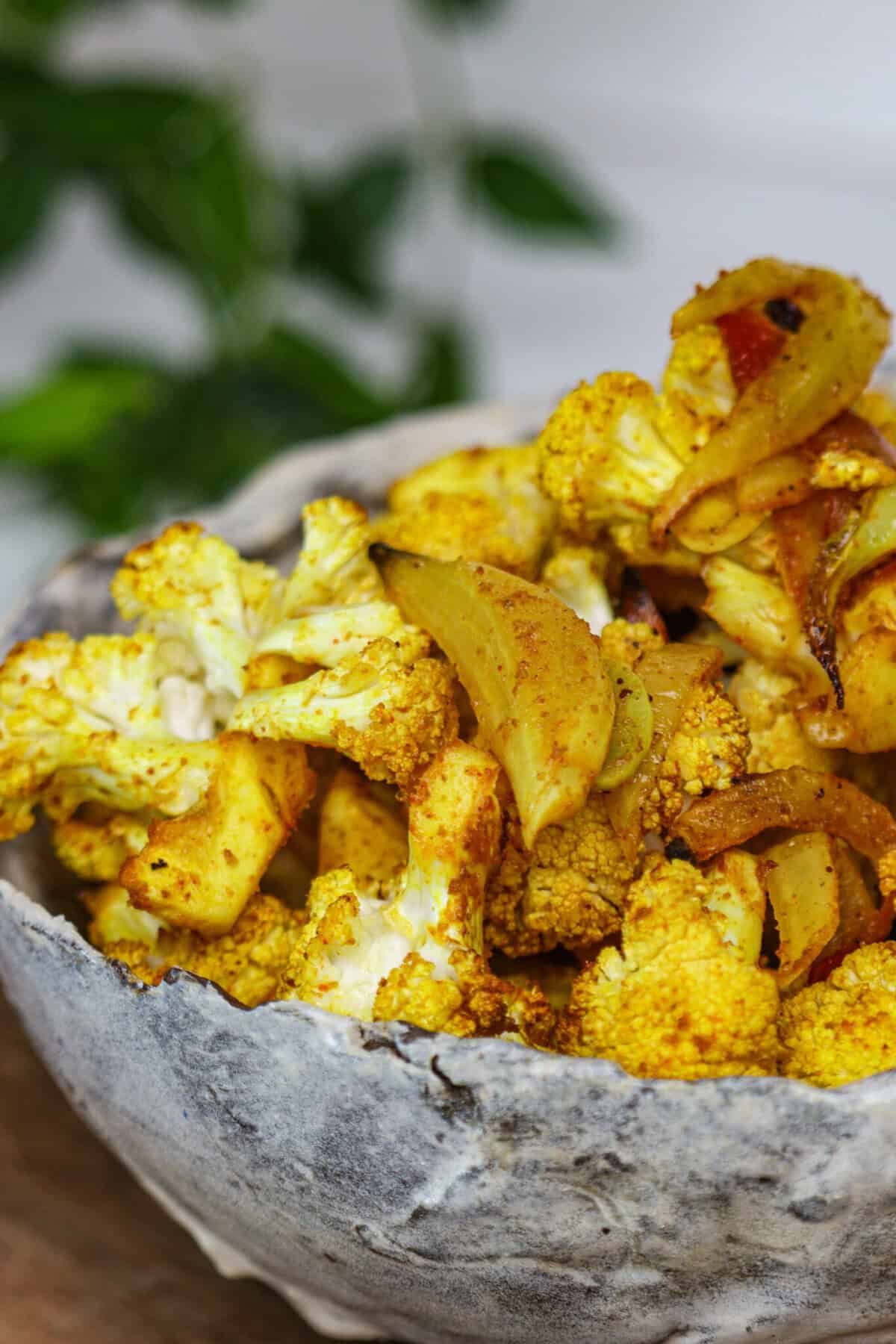 Roasted Curried Cauliflower - Food Faith Fitness