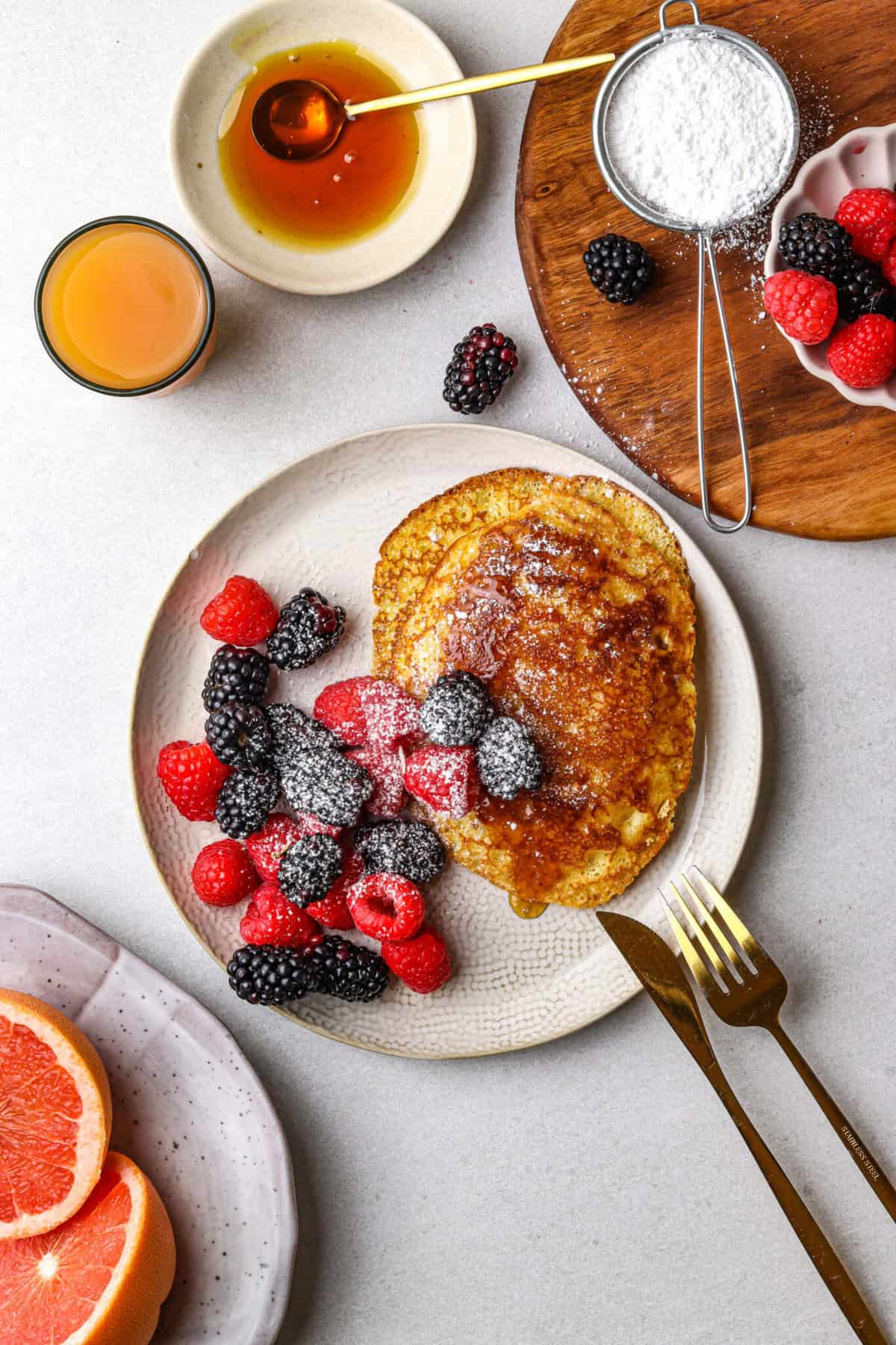 Easy Pancakes for One - Food Faith Fitness