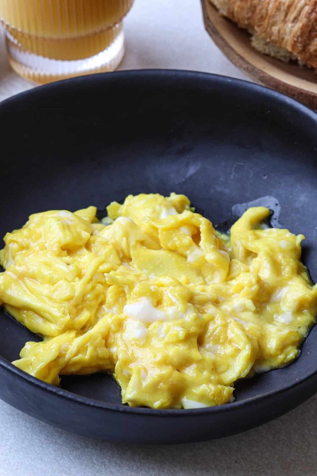 Soft Scrambled Eggs Recipe - Food Faith Fitness
